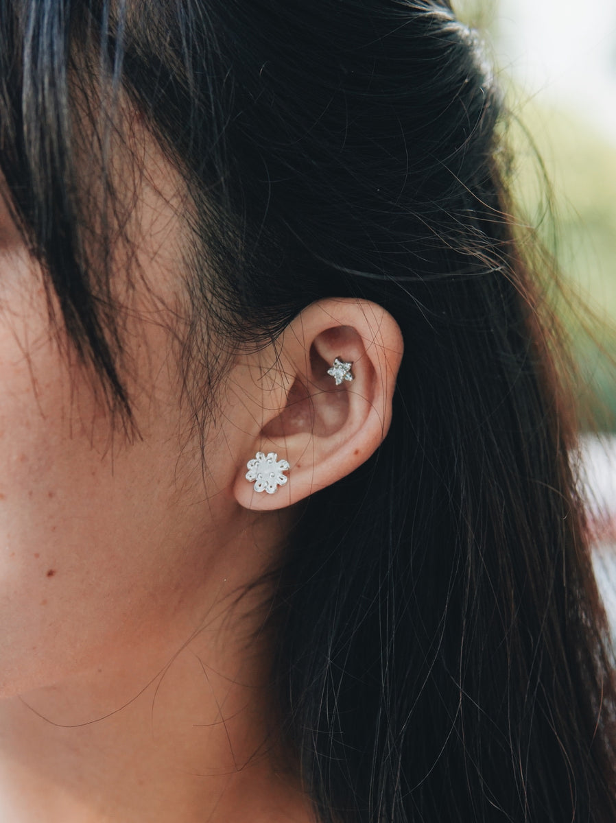 Clustered Stud – One's Treasure Jewellery